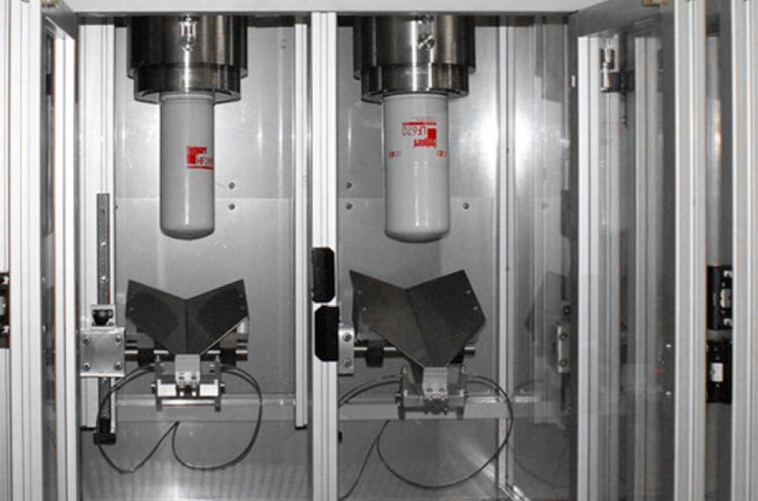 Pulsation and burst pressure test stand